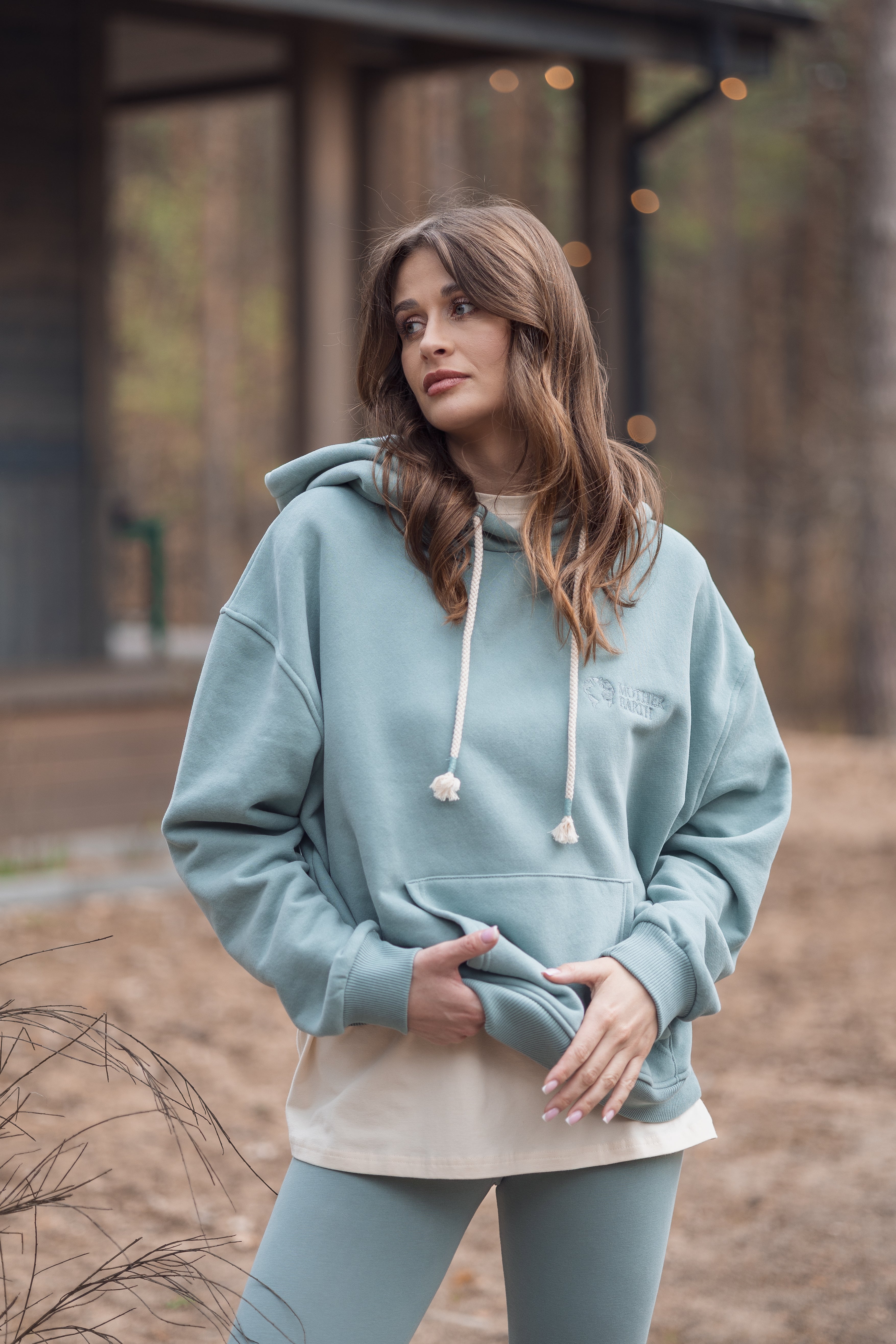 Bluzy – Mother Earth